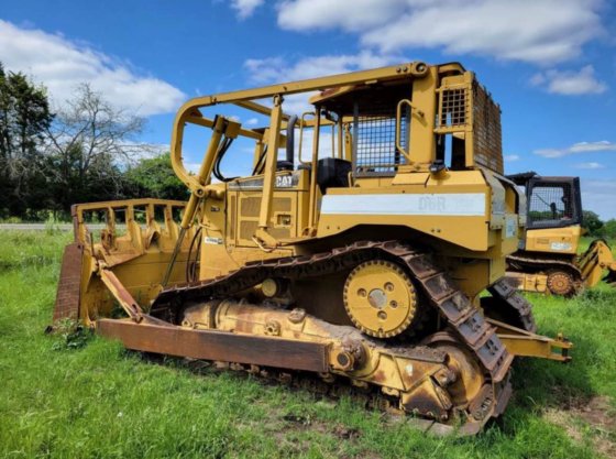 2006 CATERPILLAR D6R DOZER in Newark, NJ, USA