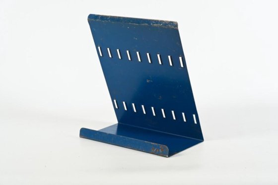 SHERWIN-WILLIAMS COLOUR MATCH SERVICE BOOK STAND in Springfield ...