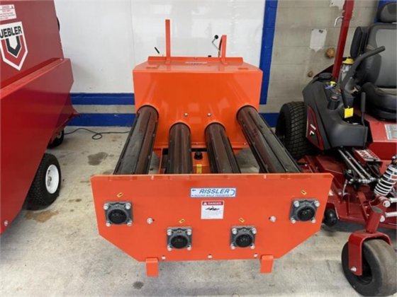 2022 Rissler 444 Bale Unroller - Honda Engine / 4' x 4' Bale Size in ...