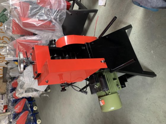 VANER Recycling Equipment Small Usb Cable Making Automatic Wire Cutting ...