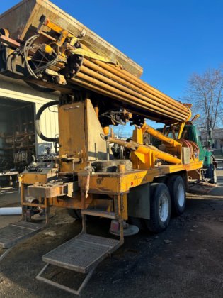 2011 DRILLMAX 450 DRILL RIG #2102T in Oceanside, NY, USA
