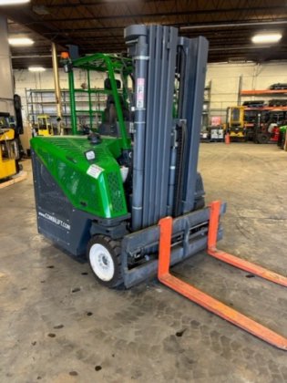 Combi Lift CB9000 140171 in Bristol, PA, USA