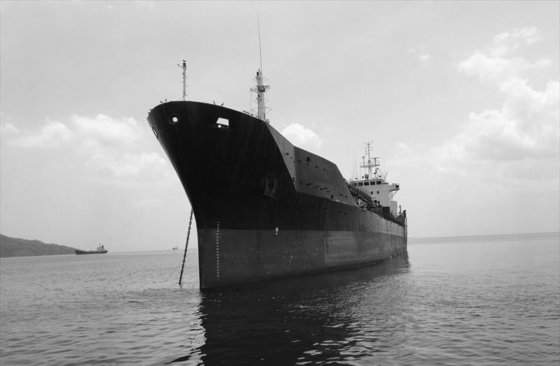 1990 Twin Engine Bunkering Tanker in Panama