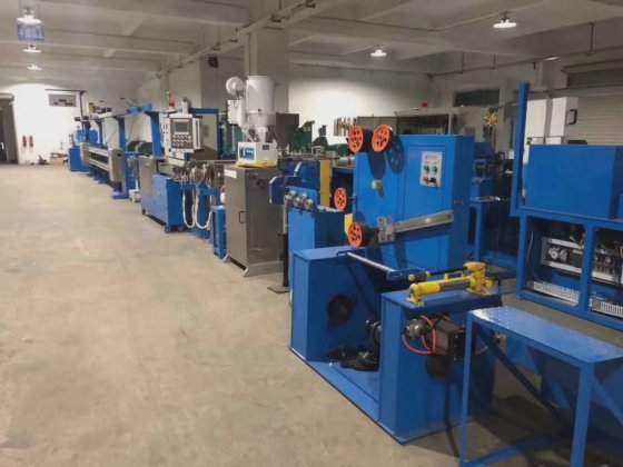 Cable and Wire Coating Extrusion Machine Coating Extruder Wire and ...