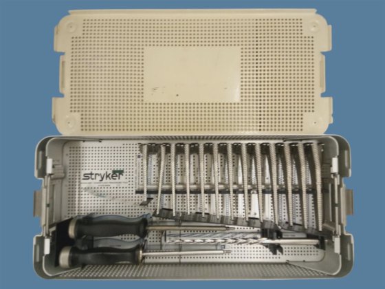Stryker Accolade Cementless Procedure Set w/ Sterilization Tray in ...