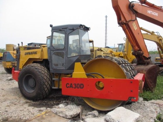 Ca30PD,CA25PD Dynapac road roller compactor Sheep foot DRUM in Shanghai ...