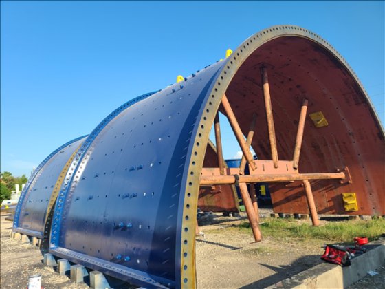 UNUSED FLSMIDTH 36' x 17' (11m x 5m) SAG Mill with 13,500 kW (18,355 HP ...