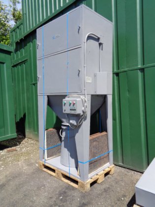 DCE Unimaster Dust Collector UMA 253 G3 in Goole, England, United Kingdom