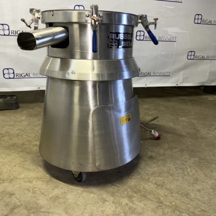 Russell Finex 22 Single Deck Vibratory Sieve in Goole, United Kingdom