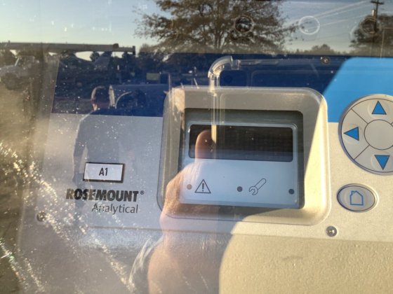 Rosemount Analytical / Emerson Test Cabinet. X-stream X2FD-TCD Analyzer ...