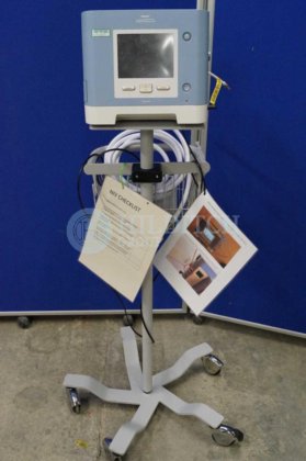 Philips Respironics Trilogy 202 Ventilator on Rollstand Powers Up in ...