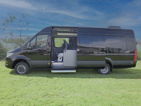 2025 Mercedes-Benz Sprinter in Tomakomai, Hokkaido, Japan