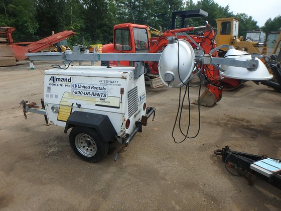 Allmand bros Night Lite Pro Light Tower