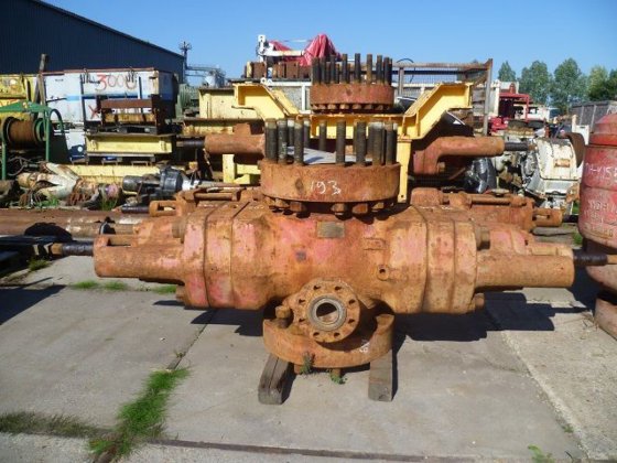 Single RAM BOP - 13-5/8'' - 10K - Cameron 'U' Type in Middenmeer, North ...