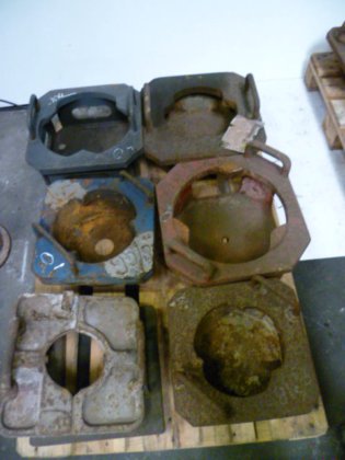 Bit Breaker Plate - Tricone 9-5/8'' - 9-7/8'' in Middenmeer, North ...