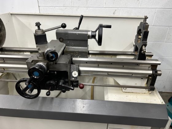 2000 CLAUSING COLCHESTER STUDENT 2500 in Aurora, IL, USA