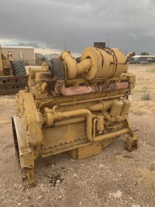 Cat Caterpillar D353 D9 Motor in Odessa, TX, USA
