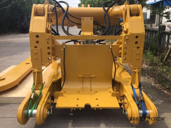 SS Ripper fits CAT D10T D10R D10N BulldozerSS Ripper fits CAT D10T D10R ...