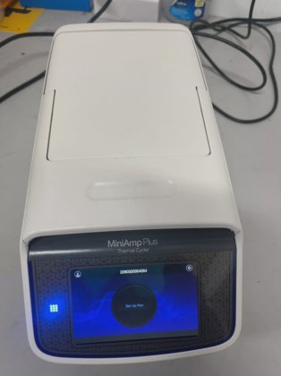Applied Biosystems ABI MiniAmp™ Plus Thermal Cycler (A37835) with ...