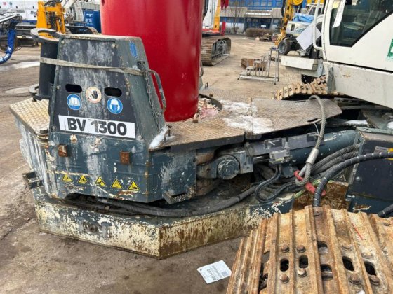 2005 Bauer Casing Oscillator BV 1300 rig.plus in Schrobenhausen ...