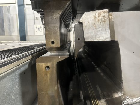 2008 SALVAGNINI P2 PANEL BENDER, in New City, NY, USA