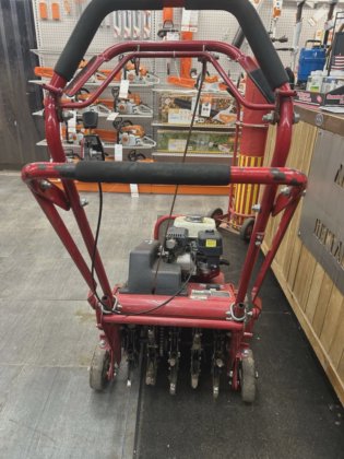 Classen Aerator Split-Drive Lawn Walk-behind Honda Compact Steerable ...