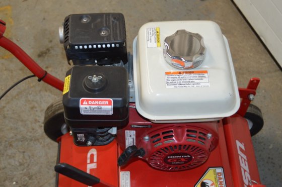 Classen Thatcher Model TR-20 Turf Power Rake in Amherst, NY, USA