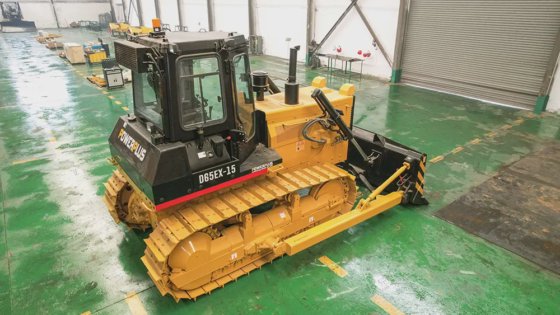 Powerplus D65EX-15 Bulldozer in Singapore