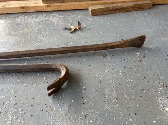 (2) Pry Bars in West Chester, PA, USA