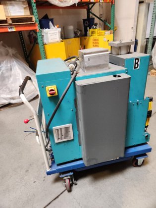 Moldman Low Pressure Molding Machine Model 2050 in Reno, NV, USA