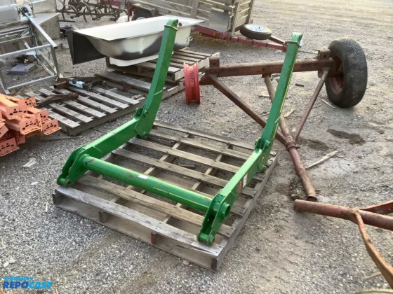 John Deere Tractor front end loader frame for a compact tractor - 220-R ...