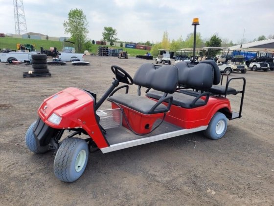 AGT Electric 6 Passenger Shuttle Cart in Puslinch, Ontario, Canada
