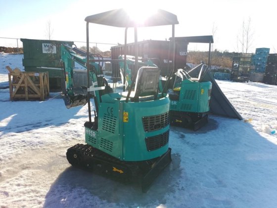 CFG H15R Mini Excavator in Ontario, Canada