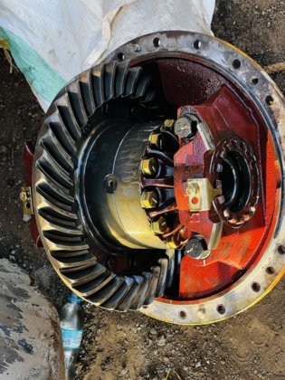 Main reducer differential gears assembly for SEM655D wheel loader in ...