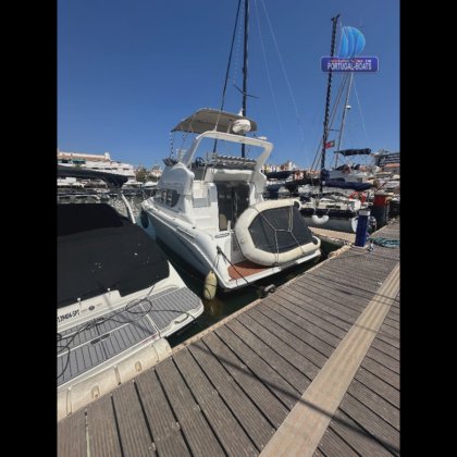 1996 Silverton 312 Sedan Cruiser in Quarteira, Faro, Portugal