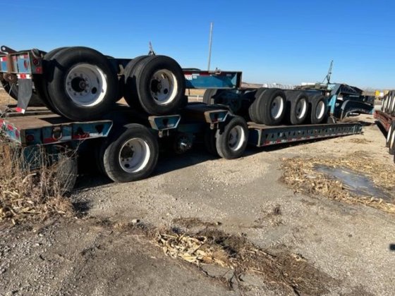 1990 TRAIL KING DOUBLE DROP TRAILERS in Menlo, IA, USA