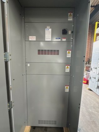 Eaton 3000 Amp 3phase 4wire 3R NEW Switchboard Main Lug 2 Sections in ...