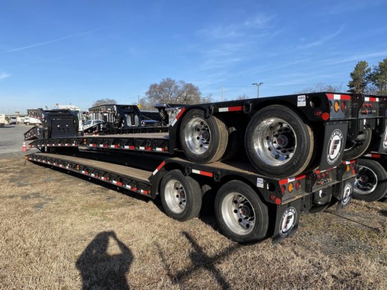 2024 FONTAINE Detachable Double Drop - Hydraulic Neck in Baltimore, MD, USA