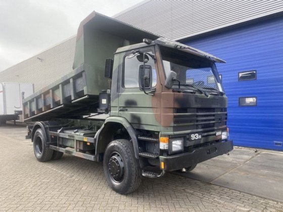 1995 Scania P93- 4x4 in Nieuwerkerk, Netherlands
