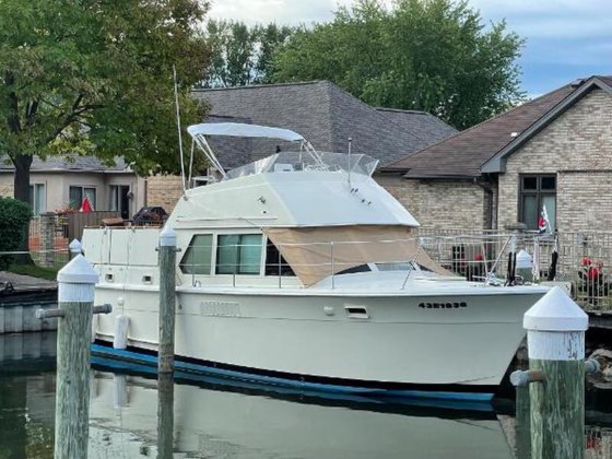 1973 Hatteras 38 Double Cabin in LaSalle, Ontario, Canada