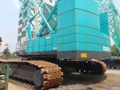 2009 KOBELCO 7250-2F in Dong Nai, Vietnam