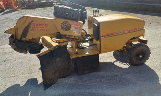 Rayco 1625A stump grinder in Carmarthen, United Kingdom