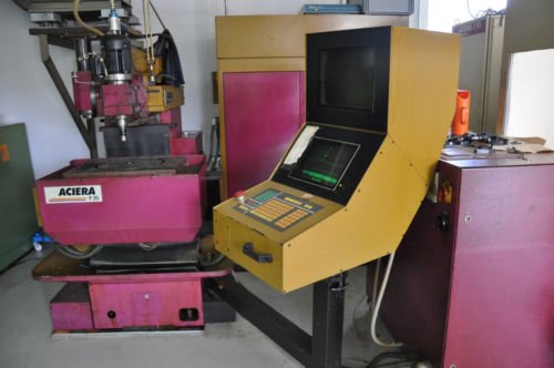 1990 4 axis CNC milling machine, ACIERA F35 in Stuttgart, Germany