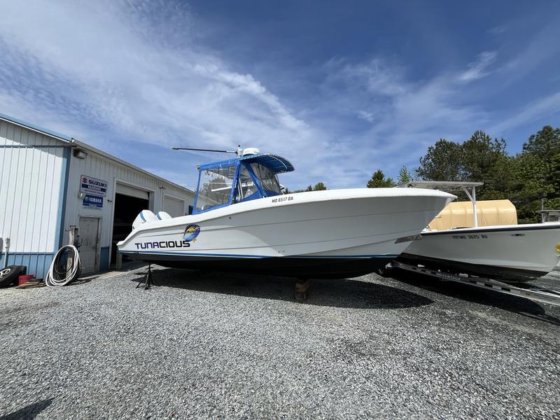 2000 Hydrasports 2796cc Vector in Chester, MD, USA