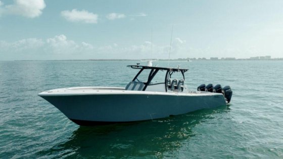 2026 Front Runner 39 Center Console | 39ft in Key Largo, FL, USA