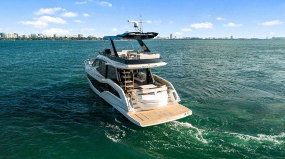 2025 Galeon 50' (15.24 m) 50 FLY in Miami, FL, USA