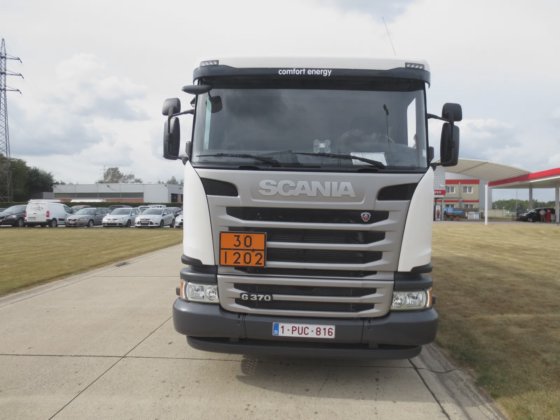 Scania G370 in Hasselt, Belgium
