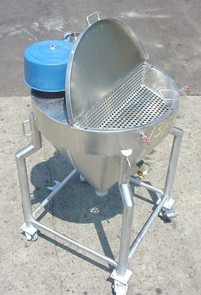 Advanced Bulk & Conveyor Bulk Solid Hopper #13121 in Marlboro, NJ, USA