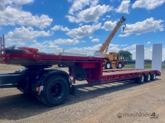 Lusty Low Loader TRI AXLE LOW LOADER in Toowoomba, Queensland, Australia