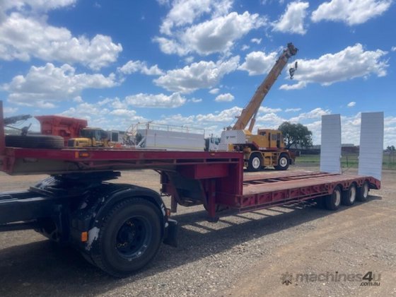 Lusty Low Loader TRI AXLE LOW LOADER in Toowoomba, Queensland, Australia